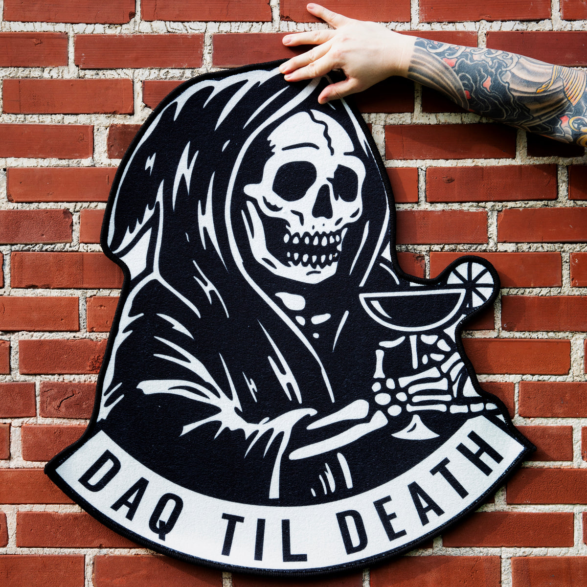 Daq Til Death Rug – Mover & Shaker Co